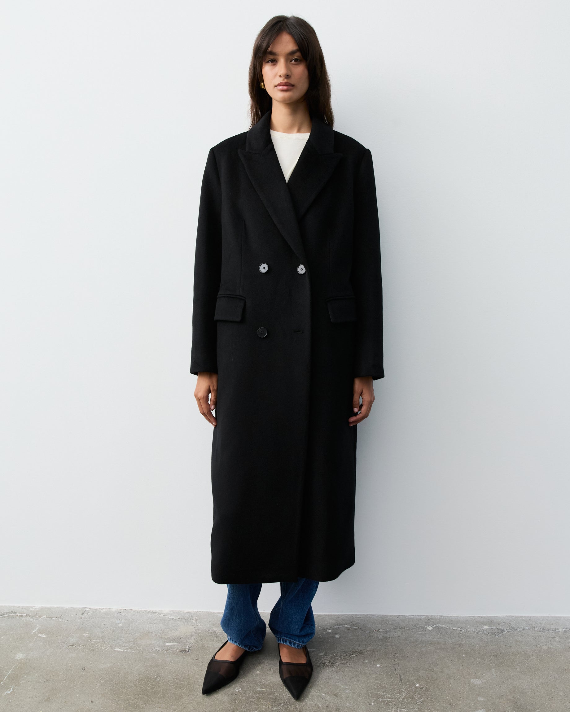 COATS – THE CURATED